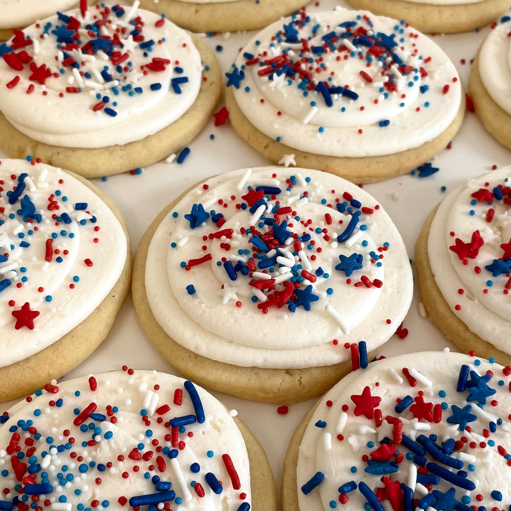 Dozen Round Sugar Cookies | The Cakery Bakery