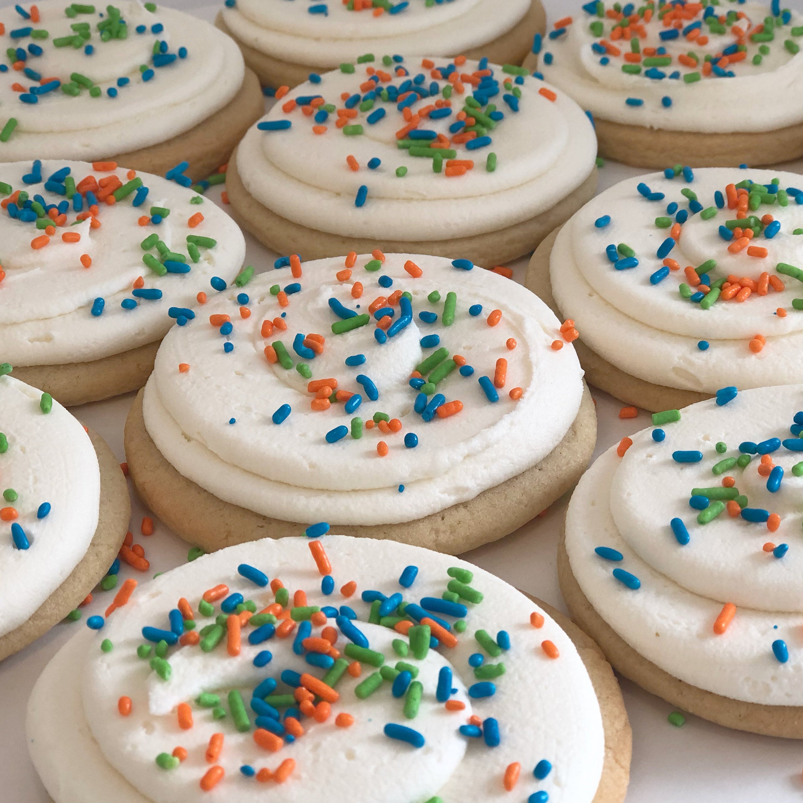 Dozen Round Sugar Cookies | The Cakery Bakery